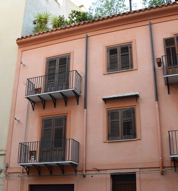 Mezquita Kalsa | Self Check-in | Pet Friendly - Palermo