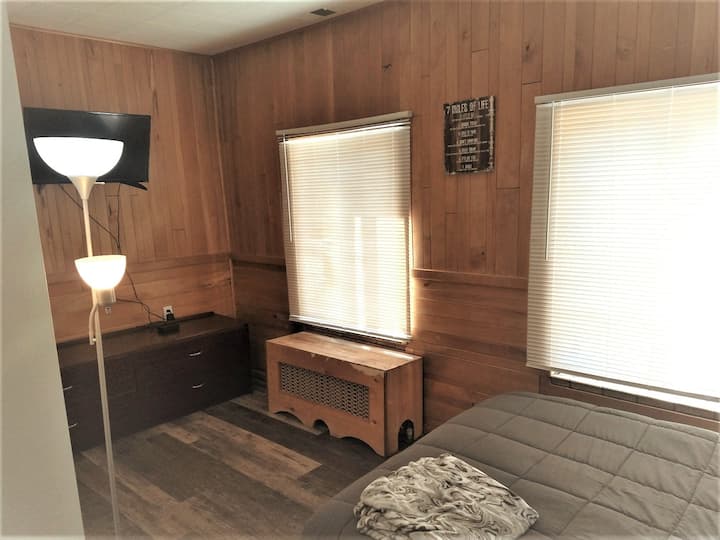 Private Bedroom Super Clean Drug/alcohol Free Home - Littleton, CO