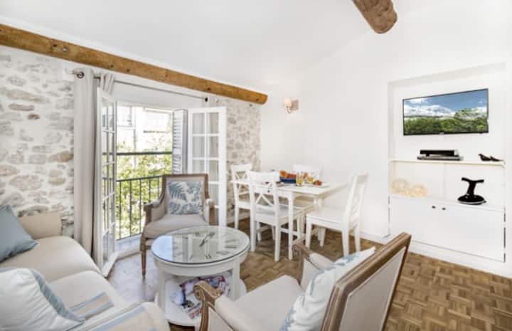 Chic Appt With Ac/wifi For 4 In Center Old Antibes - Antibes