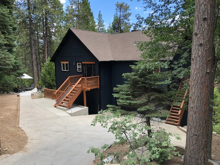 Arrowhead Lodge-walk To Lake, Jacuzzi Tubs, Ac - Lake Arrowhead, CA