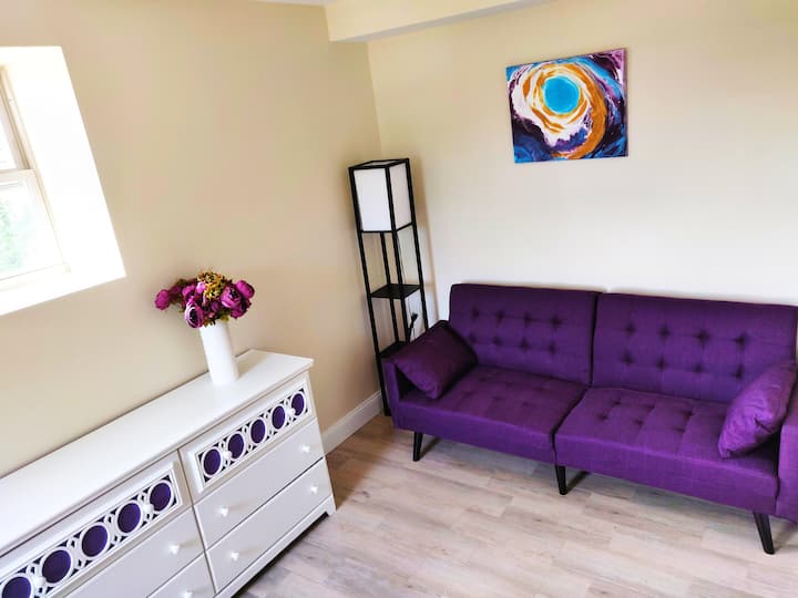 New Family Friendly Home In Staten Island! - Staten Island, NY