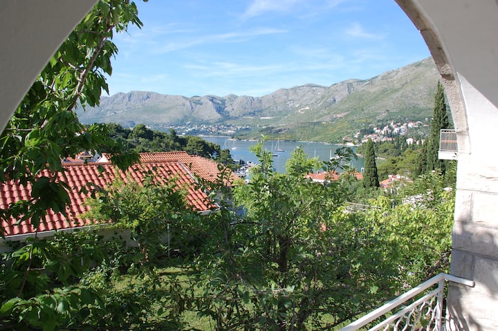 Villa Nona 2 : 90m2 Vue Sur Cavtat Et Sur Jardin - Cavtat
