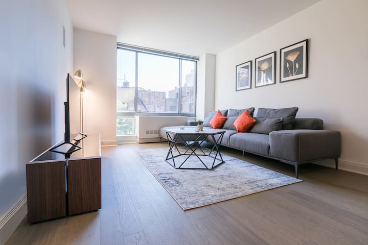 Spectacular Midtown 1 Bed W/ Gym, Rooftop #6119 - New York