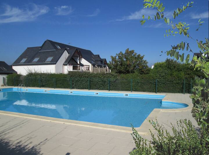 3 Pièces En Duplex Dans Résidence Avec Piscine - 브리타니