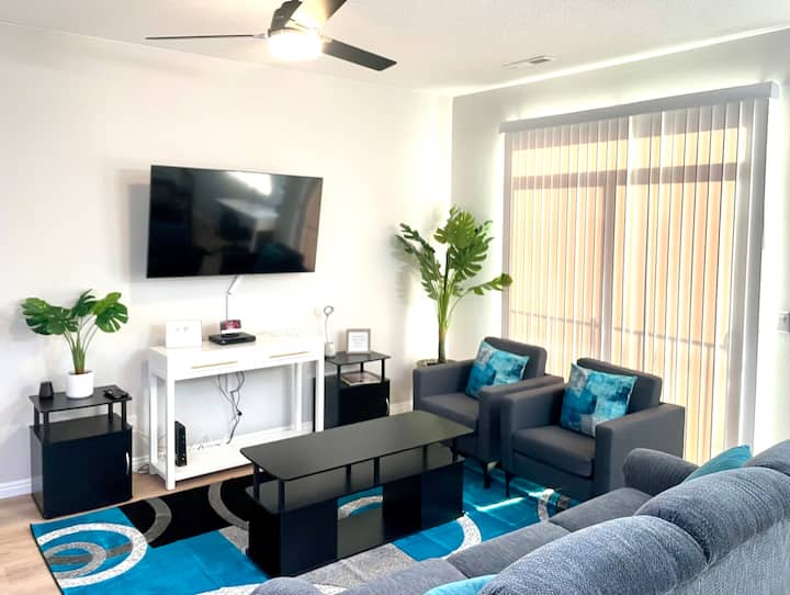 Lovely Modern Condo 2-bedroom With Pool/spa - Mesquite, NV