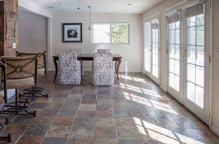 Fresh Pool Home In Palm Springs - Rancho Mirage, CA