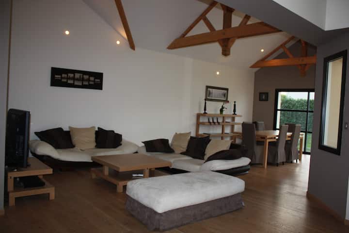 Maison Circuit Bugatti 24 Heures Du Mans - Le Mans