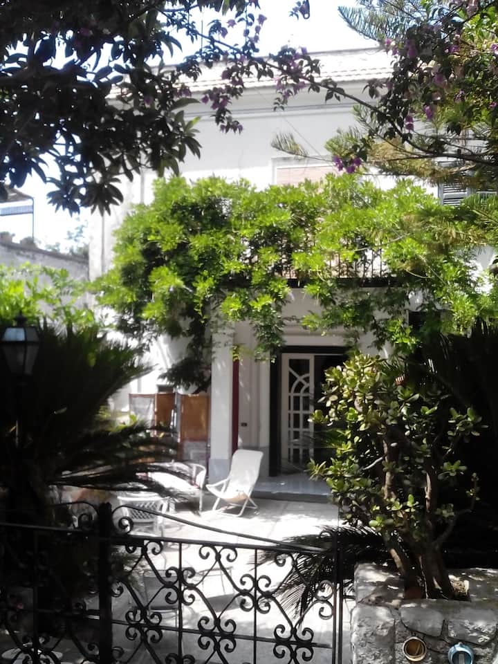 Villa Con Terrazza Panoramica Casa Villani Ferolla - Kampanien