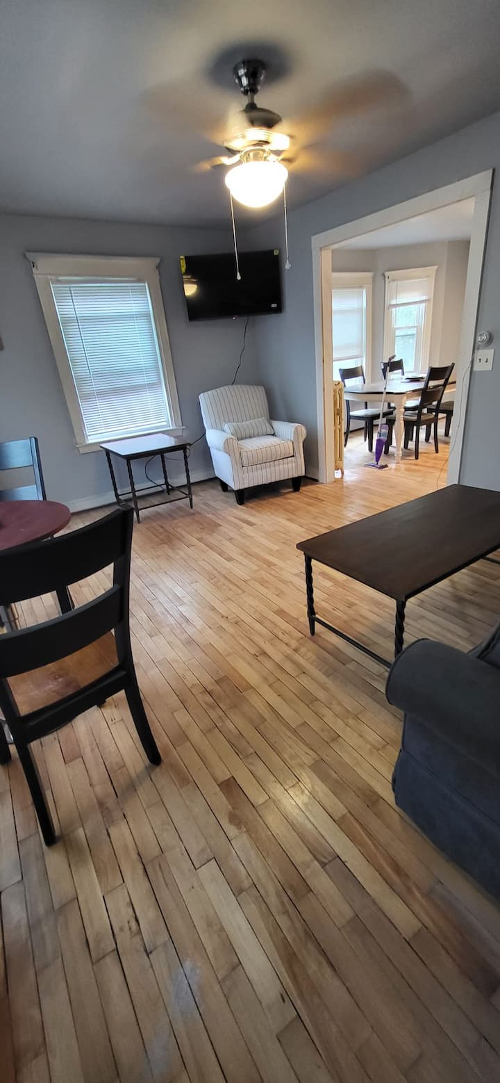Usm Area. Great Location. - South Portland, ME