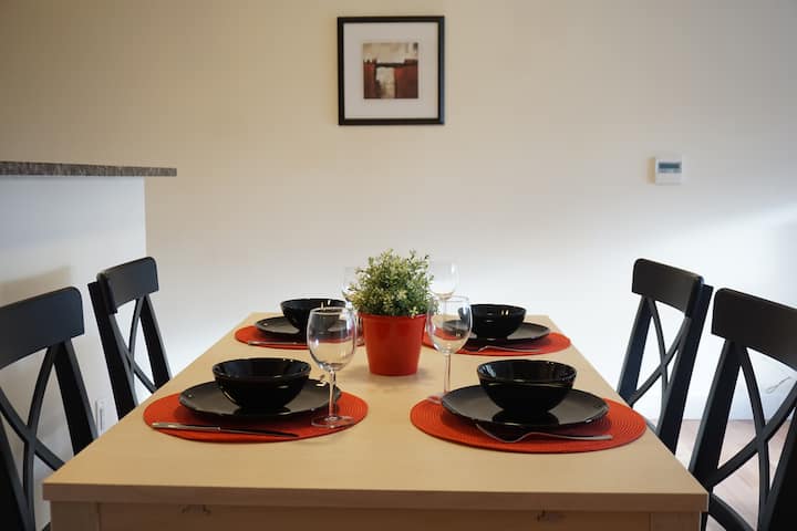 Elegant Contemporary 2br - Cambridge