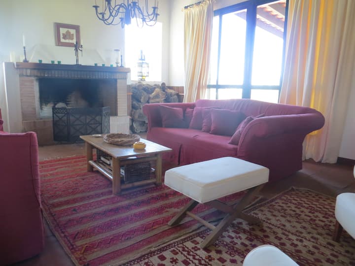 Casa Alvarianes, Beautiful Villa - Benalup-Casas Viejas