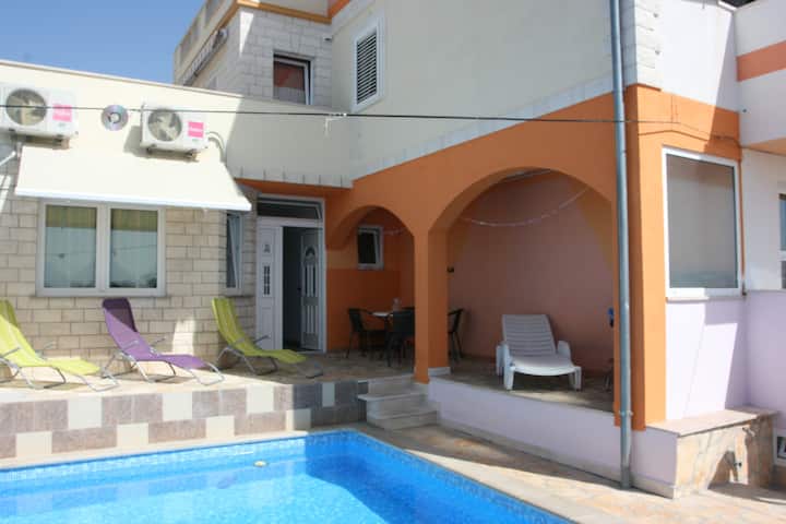 Excl. Great Relaxs 3* Apartmen No 3 Garden / Pool - Hvar