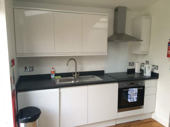 Studio Apartment At 41 Mowbray Rd - Cambridge