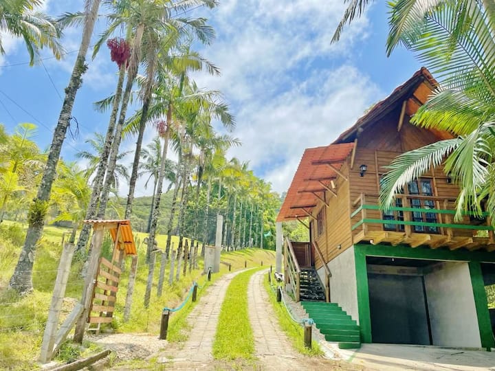 Um Refúgio De Paz, Em Meio A Natureza. - Navegantes