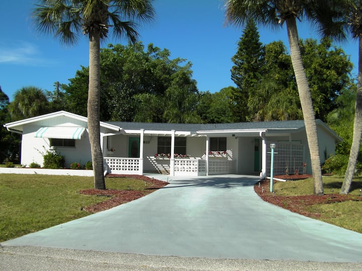 'Your Place In The Sun' Venice, Fl - Venice Beach, FL