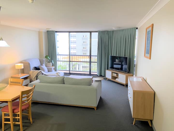 City View / Walk To Sth Bank/  Parking & Netflix - Brisbane
