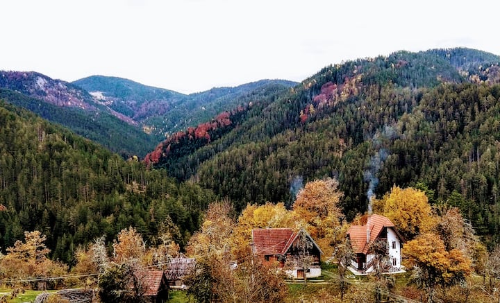 Konaci Gradina 2 - Mokra Gora