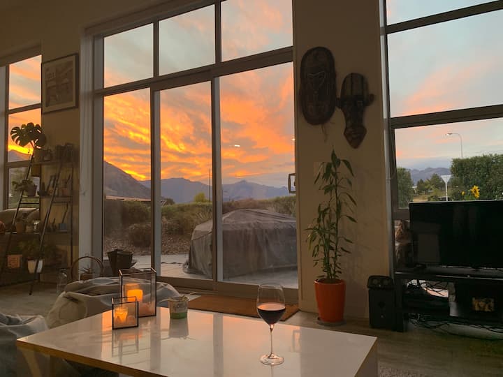 Wānaka Holiday Rentals & Homes - Otago, New Zealand | Airbnb