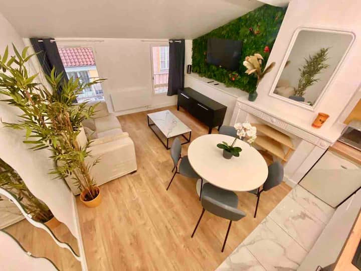 "Le Petit Nid De La Place" - Terreaux Hyper Centre - Lyon