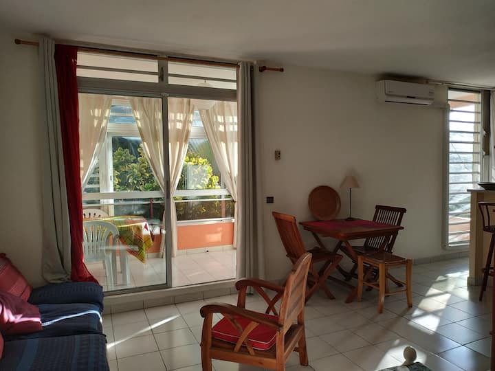 Studio Proche Plage Et Universite - Fort-de-France