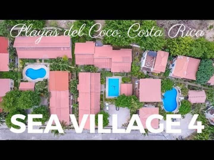 Spacious Costa Rica Condo With Pool In Las Palmas - Playa Hermosa