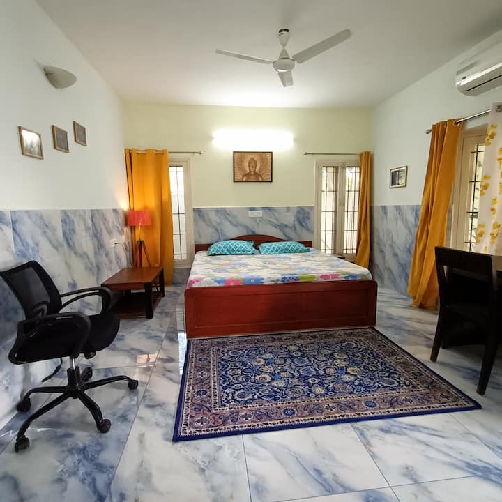 Independent Private Room In Green Sholinganallur - Chennai