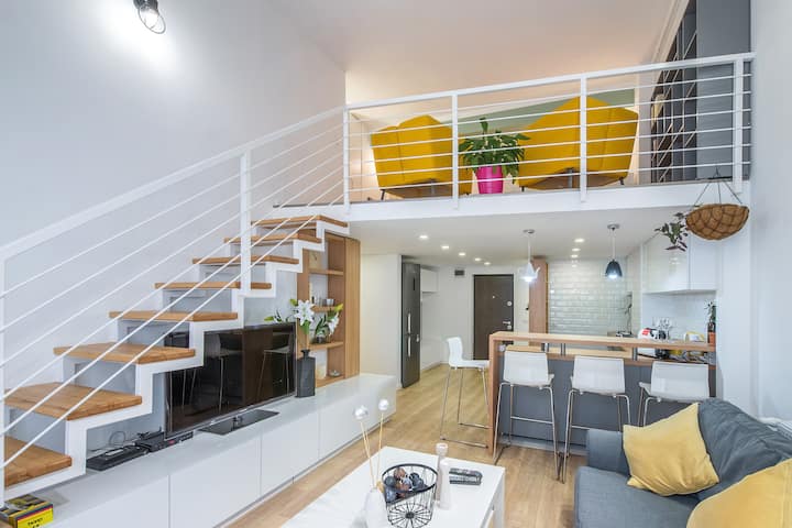 Unique Mezzanine Apartment In The City Center - Cluj-Napoca