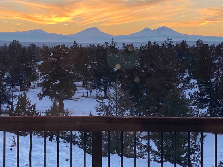 Mountain View Retreat Campsite - Redmond, OR