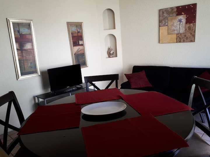 Departamento 2 Amplio, Cómodo, Seguro Y Remodelado - Ensenada