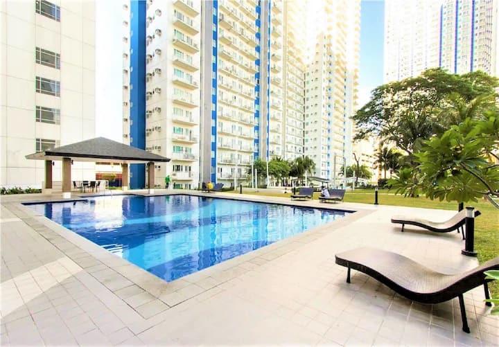 Beautiful Condo Near Sm North Edsa And Trinoma - Quezon City