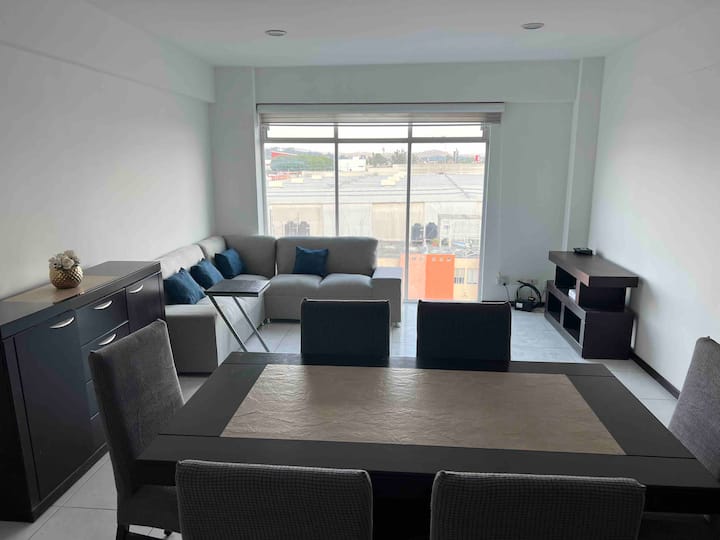 Bonito Departamento, Con Estacionamiento Techado. - Puebla