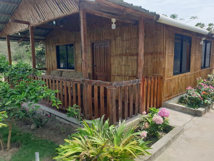 Kanela Hotel Y Cabañas - Pedernales