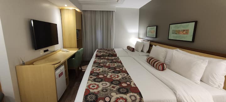 Raridade! Flat Alto Padrão Cama Queen + Viuvão - Brasília