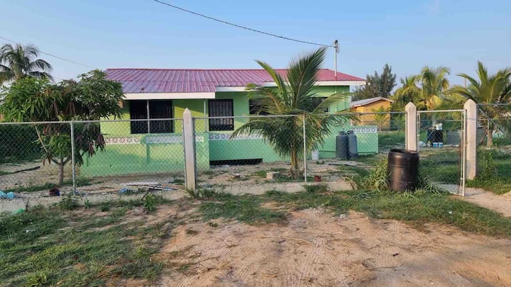 Home Away From Home In Peace And Tranquility. - Belize