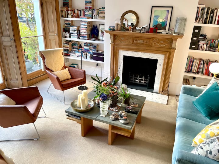 Light & Welcoming Notting Hill Scandi-style Flat - London, UK
