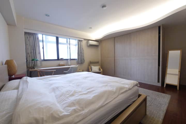 Spacious Suite Eastvillage 180m2apt - 新店區