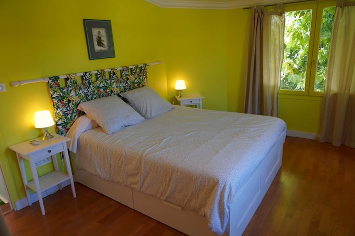 Chambres Grand Confort, Parking Et Petit Déjeuner - Avignon