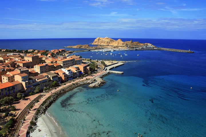 Appartement Avec Terrasse Et Vue Sur L'ile Rousse - L'Île-Rousse