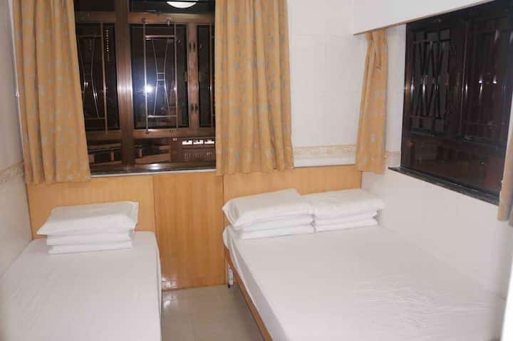 Rm05 - 2 Single Beds & 1 Double Bed Room - Hong Kong