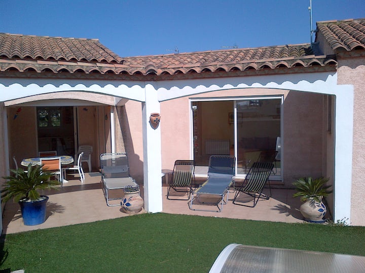 Villa 8 P  Piscine Privée Et Garage Plage à 1 Km - Le Grau-du-Roi