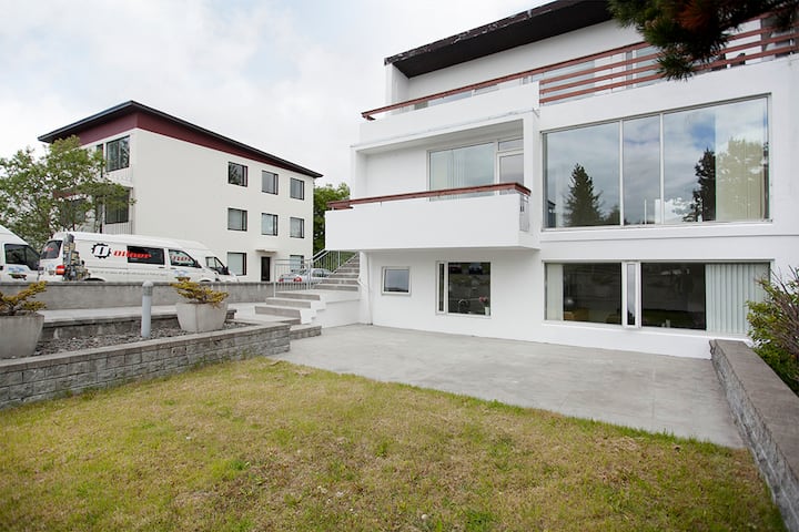 Modern Apartment In An Excellent Location - Reykjavík