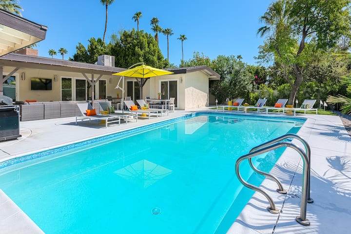 Live The Life Of Leisure - In The Glamourous Movie Colony! - Palm Springs, CA
