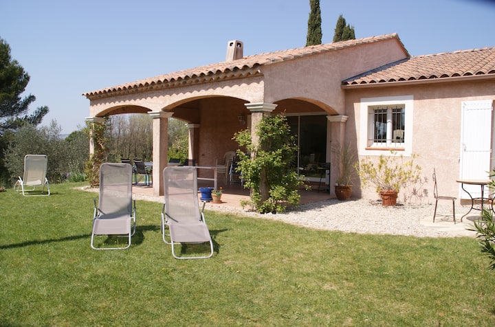 L’olivier - Belle Villa Pour 6 - Piscine Chauffée - Nyons