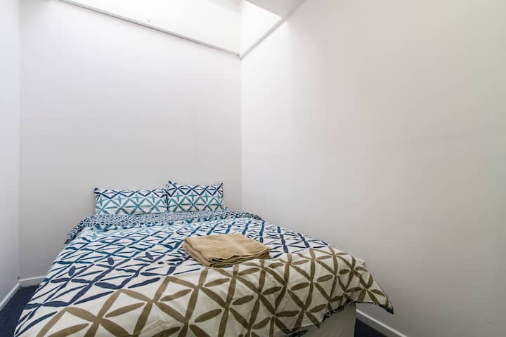 Central Melbourne Private Room 7 - Melbourne