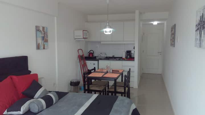 Pocitos Studio 10/2015 - Montevideo