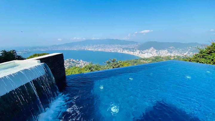 Villa Con Excelente Vista En Residencial La Cima - Acapulco de Juárez