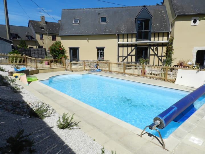 Longère De Caractère - Piscine - Campagne Rennaise - Ille-et-Vilaine