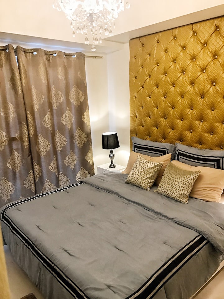 2 Units W/ Taal View (8pax Only, Self Check In) - Tagaytay City