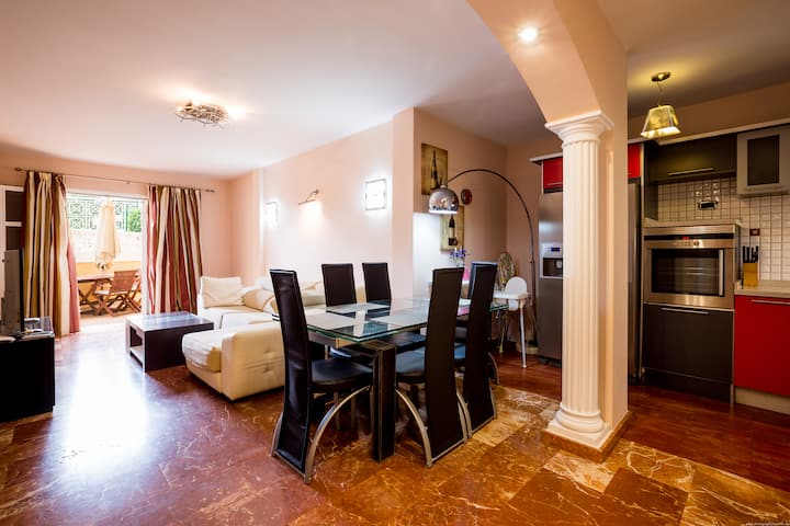 Nice 2 Bedroom In Costa Adeje, El Duque - Costa Adeje