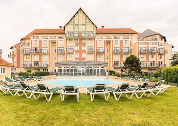 Joli T2, 4 Pers 2 Piscines 300m Plage Cabourg - Calvados